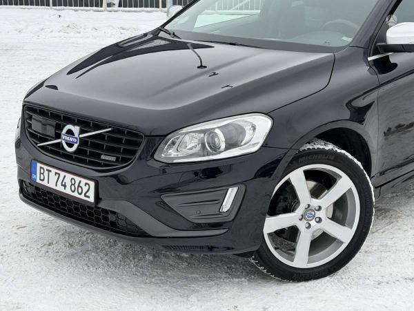 Black Volvo XC60 2014 in Jonava, with an engine capacity of 2.40 L and mileage of 197 thousand km for 14990 €, photo 3 on AUTOMOTO.COM.LV