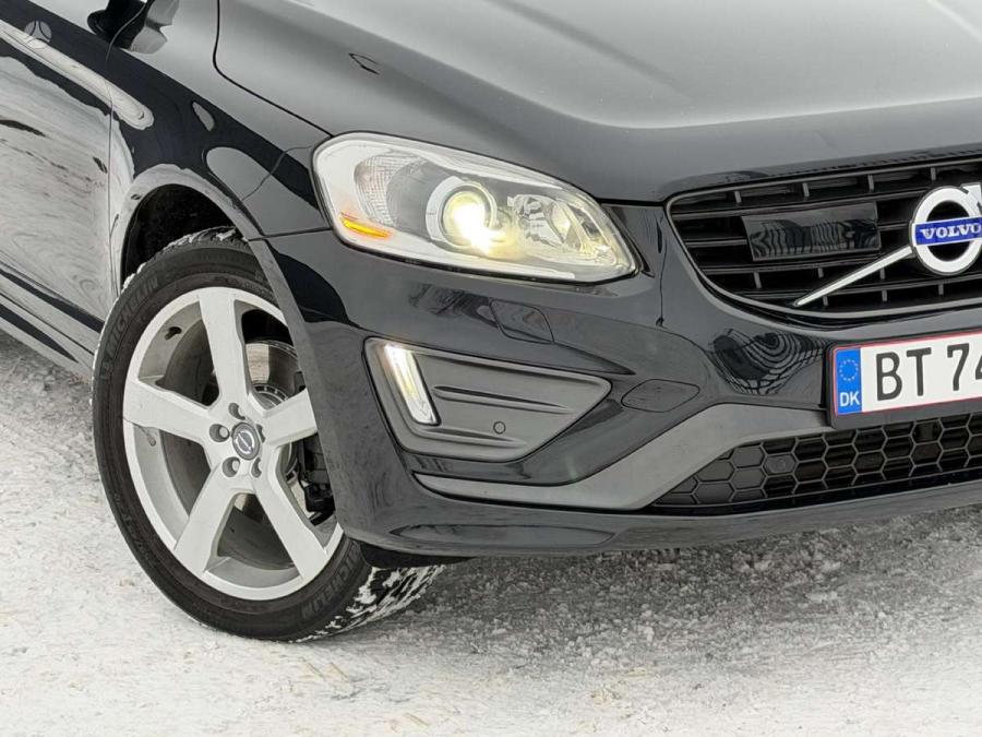 Black Volvo XC60 2014 in Jonava, with an engine capacity of 2.40 L and mileage of 197 thousand km for 14990 €, photo 15 on AUTOMOTO.COM.LV