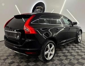 Melns Volvo XC60 2014 Marijampole, ar dzinēja tilpumu 1.97 L un nobraukumu 270 tūkst. km par 12850 €, foto 25 vietnē AUTOMOTO.COM.LV