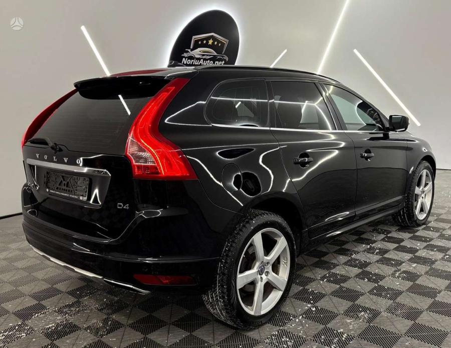 Melns Volvo XC60 2014 Marijampole, ar dzinēja tilpumu 1.97 L un nobraukumu 270 tūkst. km par 12850 €, foto 25 vietnē AUTOMOTO.COM.LV