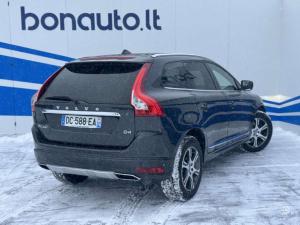 Melns Volvo XC60 2014 Kauņa, ar dzinēja tilpumu 1.97 L un nobraukumu 184 tūkst. km par 14450 €, foto 3 vietnē AUTOMOTO.COM.LV