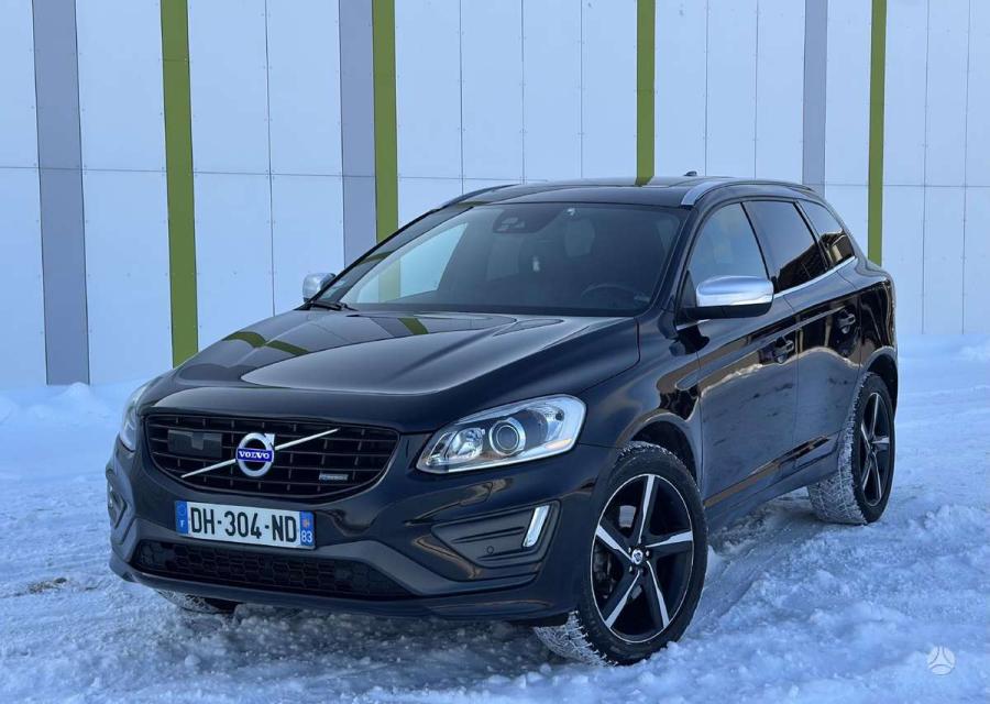 Black Volvo XC60 2014 in Raseiniai, with an engine capacity of 2.40 L and mileage of 274 thousand km for 13999 €, photo 3 on AUTOMOTO.COM.LV