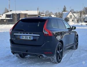 Black Volvo XC60 2014 in Raseiniai, with an engine capacity of 2.40 L and mileage of 274 thousand km for 13999 €, photo 9 on AUTOMOTO.COM.LV