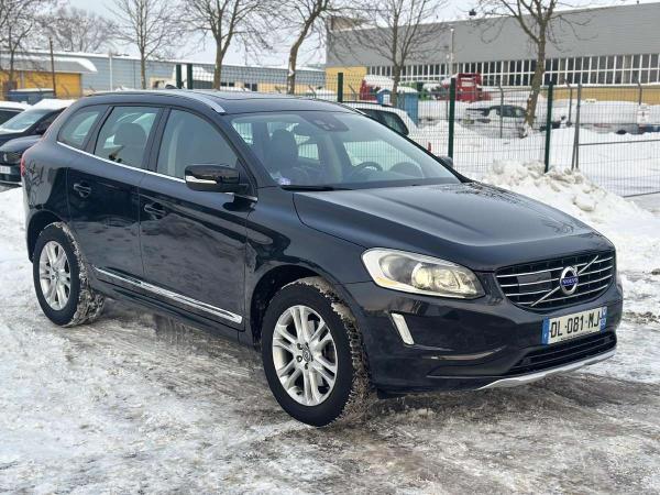 Melns Volvo XC60 2014 Klaipėda, ar dzinēja tilpumu 2.00 L un nobraukumu 25 tūkst. km par 12500 €, foto 2 vietnē AUTOMOTO.COM.LV