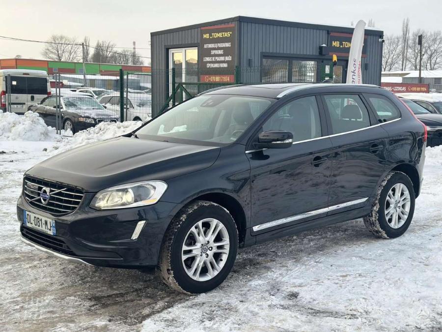 Black Volvo XC60 2014 in Klaipeda, with an engine capacity of 2.00 L and mileage of 25 thousand km for 12500 €, photo 4 on AUTOMOTO.COM.LV