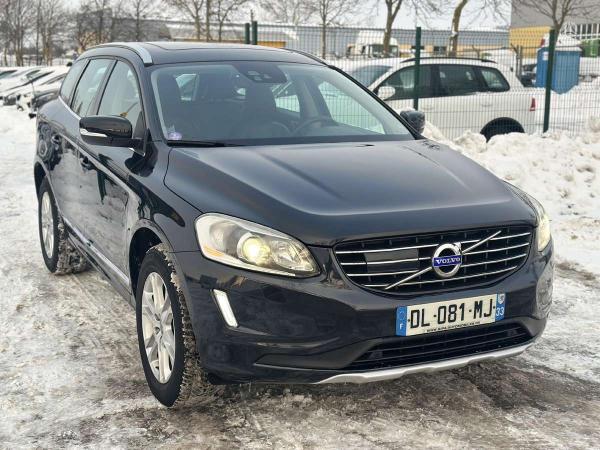 Melns Volvo XC60 2014 Klaipėda, ar dzinēja tilpumu 2.00 L un nobraukumu 25 tūkst. km par 12500 €, foto 6 vietnē AUTOMOTO.COM.LV