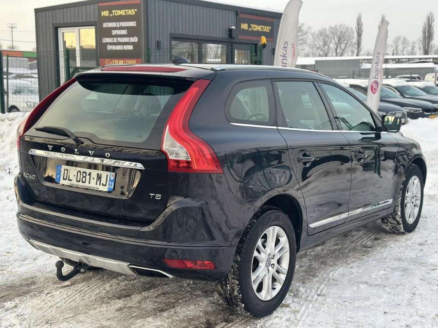 Black Volvo XC60 2014 in Klaipeda, with an engine capacity of 2.00 L and mileage of 25 thousand km for 12500 €, photo 14 on AUTOMOTO.COM.LV