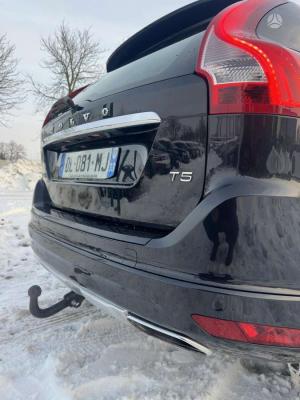 Black Volvo XC60 2014 in Klaipeda, with an engine capacity of 2.00 L and mileage of 25 thousand km for 12500 €, photo 19 on AUTOMOTO.COM.LV