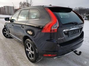 Black Volvo XC60 2014 in Prienai, with an engine capacity of 1.98 L and mileage of 260 thousand km for 10990 €, photo 5 on AUTOMOTO.COM.LV