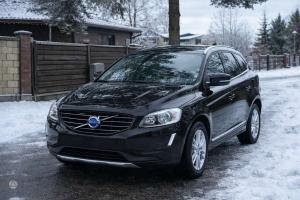 Black Volvo XC60 2014 in Vilnius, with an engine capacity of 2.40 L and mileage of 149 thousand km for 14700 €, photo 2 on AUTOMOTO.COM.LV