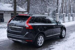 Black Volvo XC60 2014 in Vilnius, with an engine capacity of 2.40 L and mileage of 149 thousand km for 14700 €, photo 7 on AUTOMOTO.COM.LV