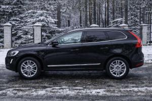 Black Volvo XC60 2014 in Vilnius, with an engine capacity of 2.40 L and mileage of 149 thousand km for 14700 €, photo 11 on AUTOMOTO.COM.LV