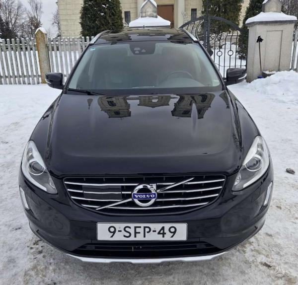 Melns Volvo XC60 2014 Kauņa, ar dzinēja tilpumu 2.40 L un nobraukumu 220 tūkst. km par 14500 €, foto 3 vietnē AUTOMOTO.COM.LV