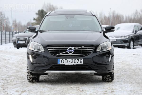 Black Volvo XC60 2014 in Jelgava, with an engine capacity of 2.40 L and mileage of 0 thousand km for 13750 €, photo 2 on AUTOMOTO.COM.LV