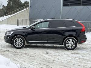 Black Volvo XC60 2014 in Jonava, with an engine capacity of 2.40 L and mileage of 280 thousand km for 13500 €, photo 4 on AUTOMOTO.COM.LV