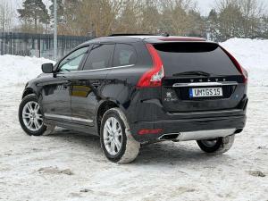Black Volvo XC60 2014 in Jonava, with an engine capacity of 2.40 L and mileage of 280 thousand km for 13500 €, photo 5 on AUTOMOTO.COM.LV