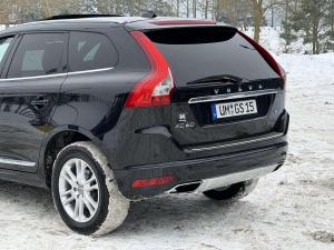 Black Volvo XC60 2014 in Jonava, with an engine capacity of 2.40 L and mileage of 280 thousand km for 13500 €, photo 7 on AUTOMOTO.COM.LV