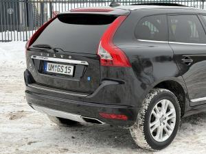 Black Volvo XC60 2014 in Jonava, with an engine capacity of 2.40 L and mileage of 280 thousand km for 13500 €, photo 8 on AUTOMOTO.COM.LV