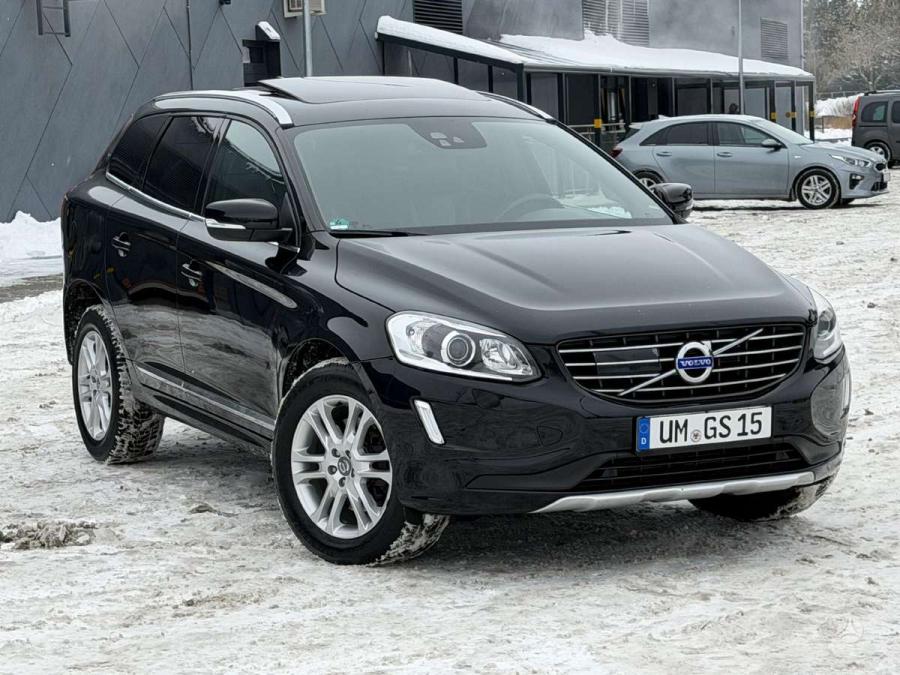 Black Volvo XC60 2014 in Jonava, with an engine capacity of 2.40 L and mileage of 280 thousand km for 13500 €, photo 12 on AUTOMOTO.COM.LV