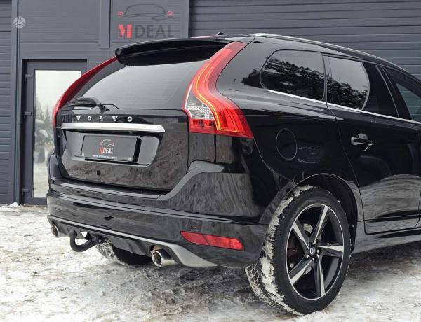 Melns Volvo XC60 2014 Utena, ar dzinēja tilpumu 2.40 L un nobraukumu 225 tūkst. km par 14650 €, foto 8 vietnē AUTOMOTO.COM.LV