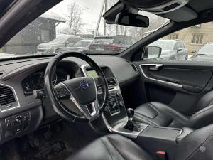 Black Volvo XC60 2014 in Kaunas, with an engine capacity of 1.98 L and mileage of 160 thousand km for 12440 €, photo 11 on AUTOMOTO.COM.LV