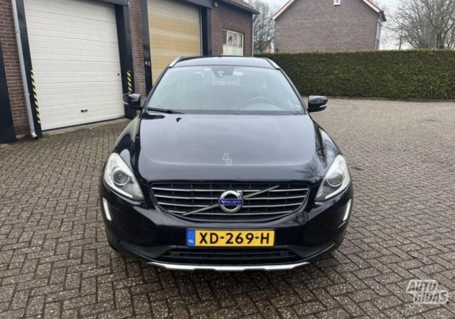 Melns Volvo XC60 2014 Kauņa, ar dzinēja tilpumu 2.00 L un nobraukumu 305 tūkst. km par 10650 €, foto 2 vietnē AUTOMOTO.COM.LV