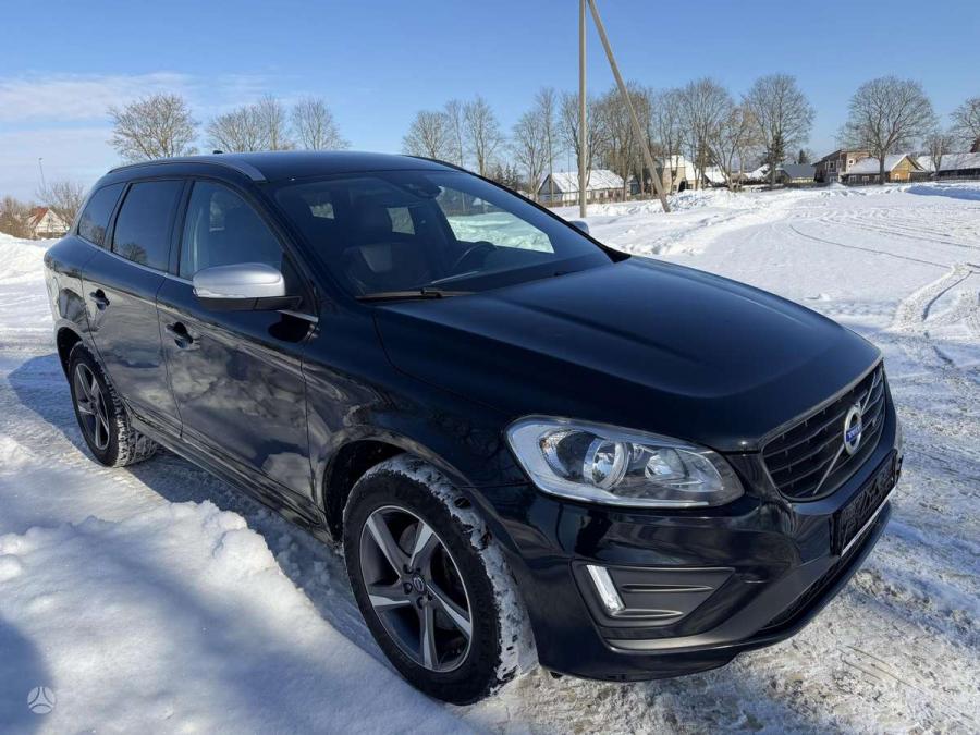 Black Volvo XC60 2014 in Ukmerge, with an engine capacity of 1.98 L and mileage of 165 thousand km for 13200 €, photo 1 on AUTOMOTO.COM.LV