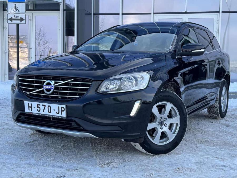 Black Volvo XC60 2014 in Vilnius, with an engine capacity of 1.98 L and mileage of 258 thousand km for 12450 €, photo 2 on AUTOMOTO.COM.LV