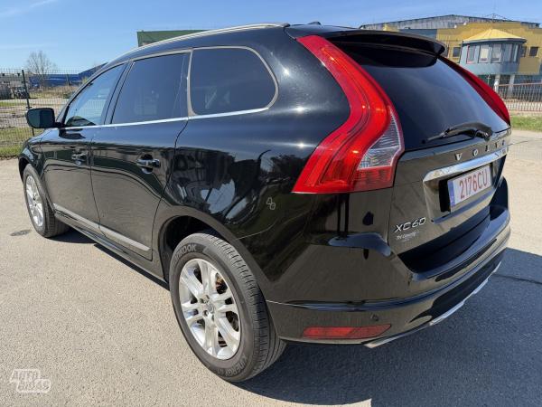 Melns Volvo XC60 2014 Klaipėda, ar dzinēja tilpumu 3.20 L un nobraukumu 194 tūkst. km par 12400 €, foto 4 vietnē AUTOMOTO.COM.LV
