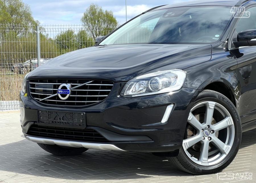 Melns Volvo XC60 2014 Tauragė, ar dzinēja tilpumu 2.00 L un nobraukumu 276 tūkst. km par 11600 €, foto 3 vietnē AUTOMOTO.COM.LV