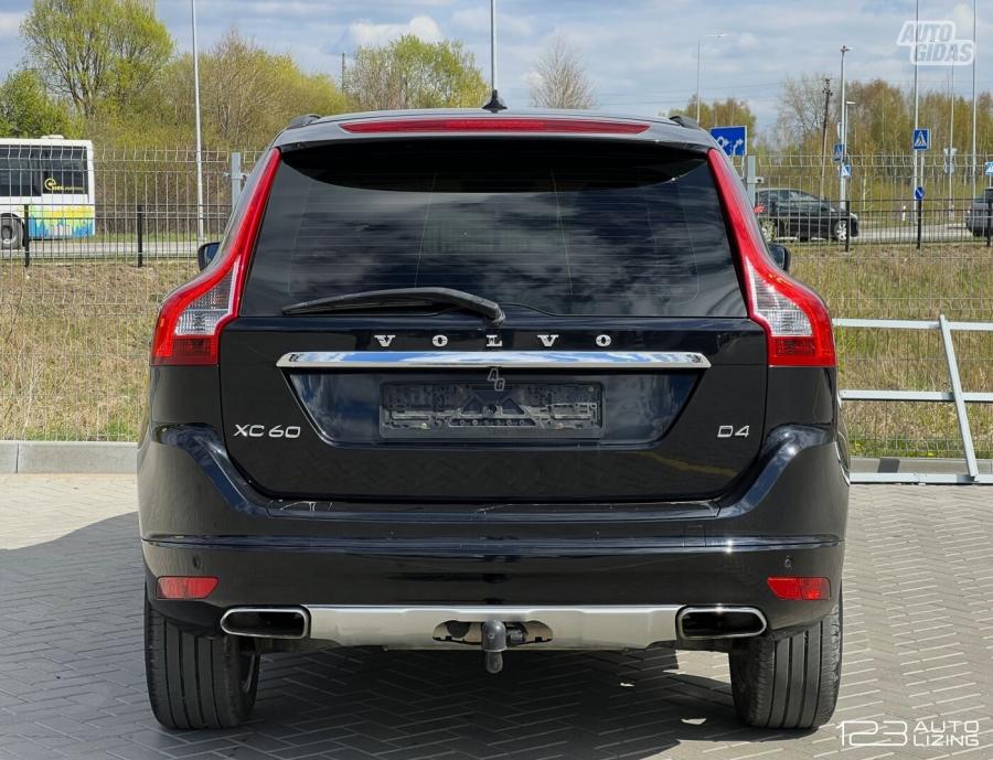 Melns Volvo XC60 2014 Tauragė, ar dzinēja tilpumu 2.00 L un nobraukumu 276 tūkst. km par 11600 €, foto 10 vietnē AUTOMOTO.COM.LV