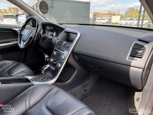 Melns Volvo XC60 2014 Tauragė, ar dzinēja tilpumu 2.00 L un nobraukumu 276 tūkst. km par 11600 €, foto 13 vietnē AUTOMOTO.COM.LV