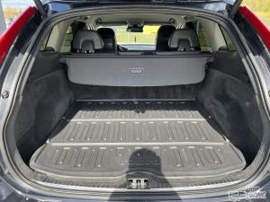Melns Volvo XC60 2014 Tauragė, ar dzinēja tilpumu 2.00 L un nobraukumu 276 tūkst. km par 11600 €, foto 24 vietnē AUTOMOTO.COM.LV