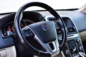 Black Volvo XC60 2014 in Kretinga, with an engine capacity of 3.20 L and mileage of 241 thousand km for 12200 €, photo 25 on AUTOMOTO.COM.LV