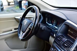 Black Volvo XC60 2014 in Kretinga, with an engine capacity of 3.20 L and mileage of 241 thousand km for 12200 €, photo 29 on AUTOMOTO.COM.LV