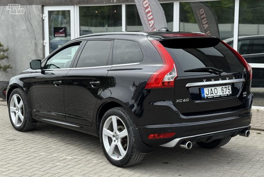Black Volvo XC60 2014 in Radviliskis, with an engine capacity of 2.40 L and mileage of 298 thousand km for 12550 €, photo 14 on AUTOMOTO.COM.LV