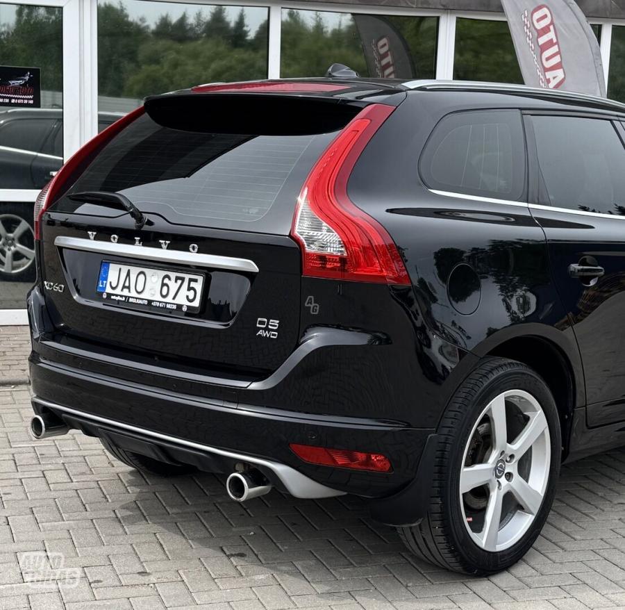 Black Volvo XC60 2014 in Radviliskis, with an engine capacity of 2.40 L and mileage of 298 thousand km for 12550 €, photo 15 on AUTOMOTO.COM.LV
