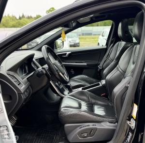 Black Volvo XC60 2014 in Radviliskis, with an engine capacity of 2.40 L and mileage of 298 thousand km for 12550 €, photo 22 on AUTOMOTO.COM.LV