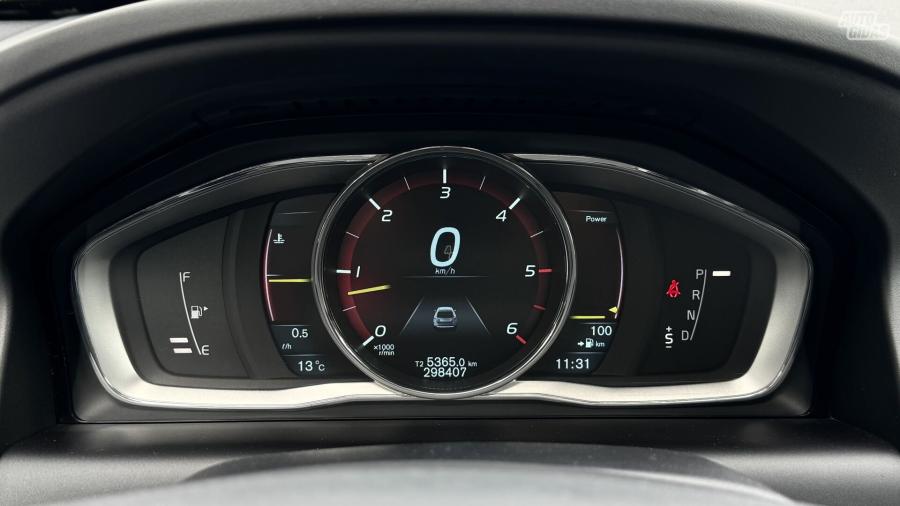 Black Volvo XC60 2014 in Radviliskis, with an engine capacity of 2.40 L and mileage of 298 thousand km for 12550 €, photo 25 on AUTOMOTO.COM.LV