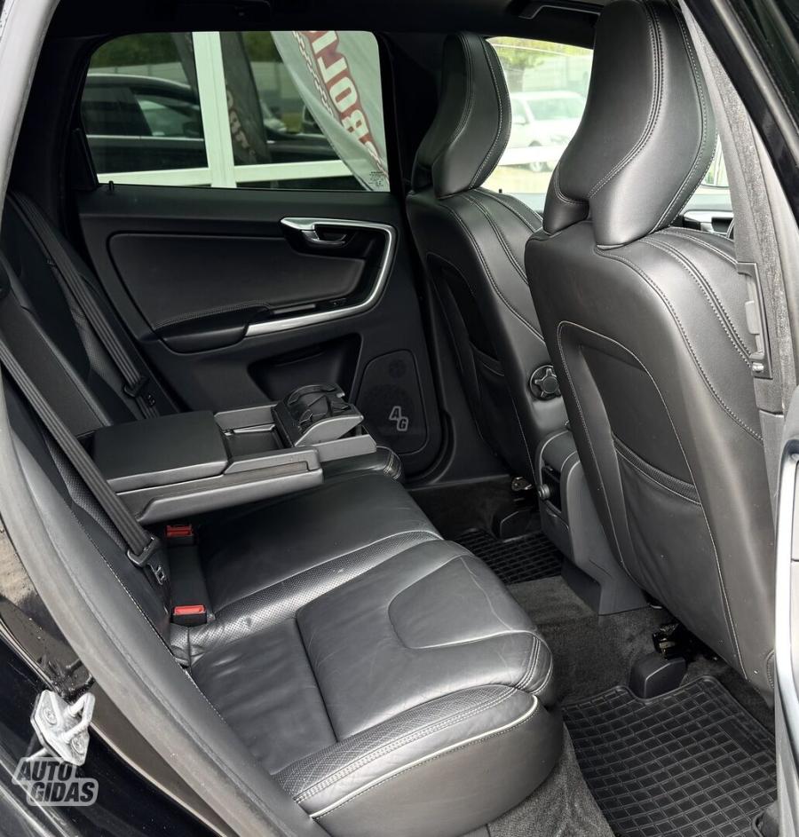 Black Volvo XC60 2014 in Radviliskis, with an engine capacity of 2.40 L and mileage of 298 thousand km for 12550 €, photo 34 on AUTOMOTO.COM.LV