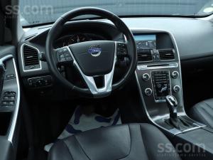 Melns Volvo XC60 2014 Daugavpils, ar dzinēja tilpumu 2.40 L un nobraukumu 216 tūkst. km par 14880 €, foto 7 vietnē AUTOMOTO.COM.LV