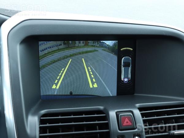 Melns Volvo XC60 2014 Daugavpils, ar dzinēja tilpumu 2.40 L un nobraukumu 216 tūkst. km par 14880 €, foto 9 vietnē AUTOMOTO.COM.LV