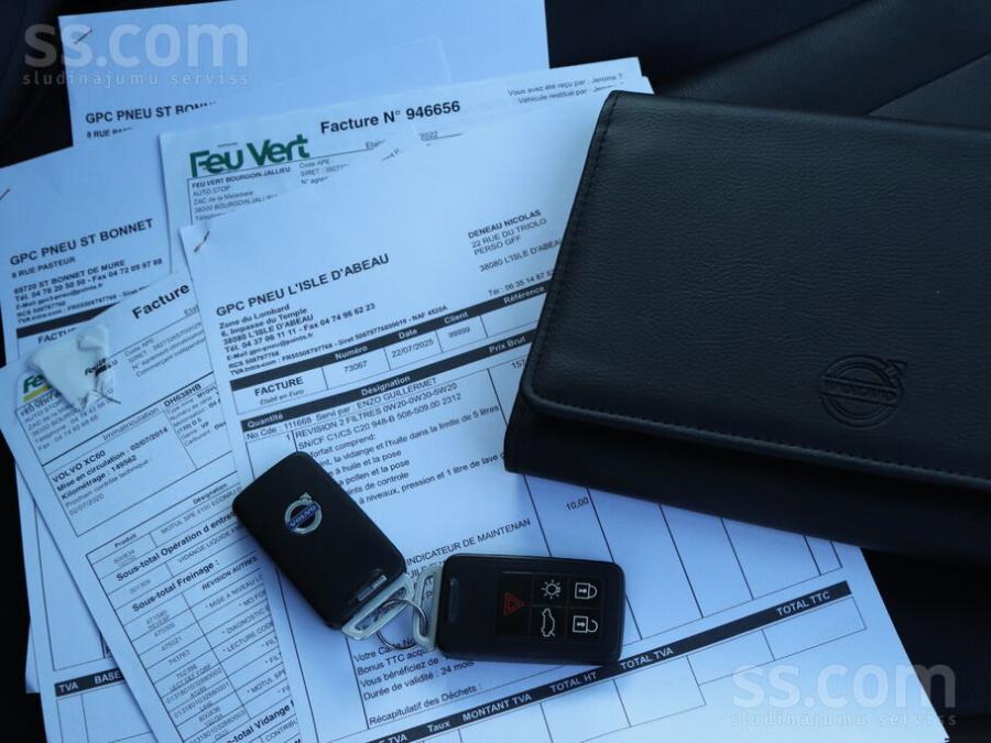 Melns Volvo XC60 2014 Daugavpils, ar dzinēja tilpumu 2.40 L un nobraukumu 216 tūkst. km par 14880 €, foto 34 vietnē AUTOMOTO.COM.LV