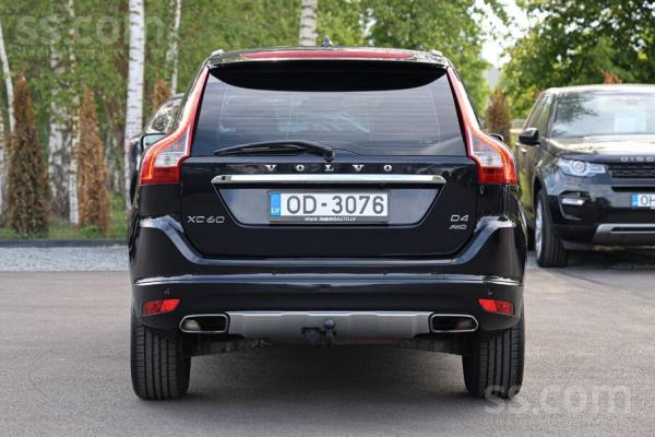 Melns Volvo XC60 2014 Jelgava, ar dzinēja tilpumu 2.40 L un nobraukumu 0 tūkst. km par 13850 €, foto 5 vietnē AUTOMOTO.COM.LV