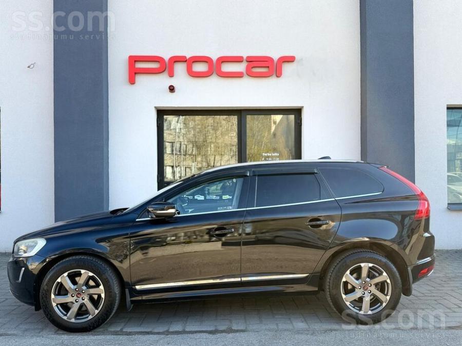 Black Volvo XC60 2014 in Riga, with an engine capacity of 2.40 L and mileage of 269 thousand km for 12500 €, photo 1 on AUTOMOTO.COM.LV