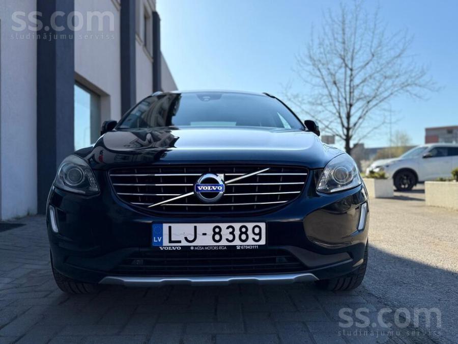 Black Volvo XC60 2014 in Riga, with an engine capacity of 2.40 L and mileage of 269 thousand km for 12500 €, photo 9 on AUTOMOTO.COM.LV