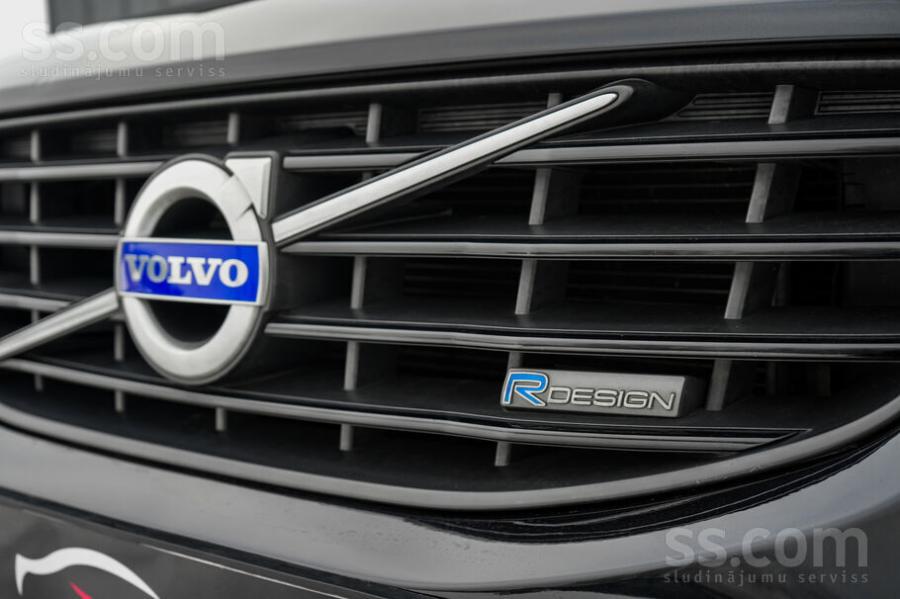 Melns Volvo XC60 2014 Ogre, ar dzinēja tilpumu 2.00 L un nobraukumu 188 tūkst. km par 14500 €, foto 8 vietnē AUTOMOTO.COM.LV
