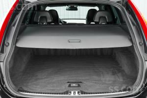 Melns Volvo XC60 2014 Ogre, ar dzinēja tilpumu 2.00 L un nobraukumu 188 tūkst. km par 14500 €, foto 22 vietnē AUTOMOTO.COM.LV