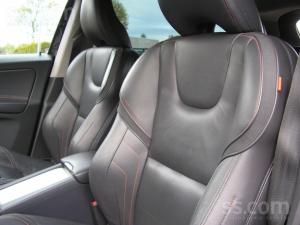 Melns Volvo XC60 2014 Rīga, ar dzinēja tilpumu 2.40 L un nobraukumu 0 tūkst. km par 15350 €, foto 24 vietnē AUTOMOTO.COM.LV