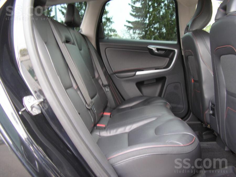Melns Volvo XC60 2014 Rīga, ar dzinēja tilpumu 2.40 L un nobraukumu 0 tūkst. km par 15350 €, foto 29 vietnē AUTOMOTO.COM.LV